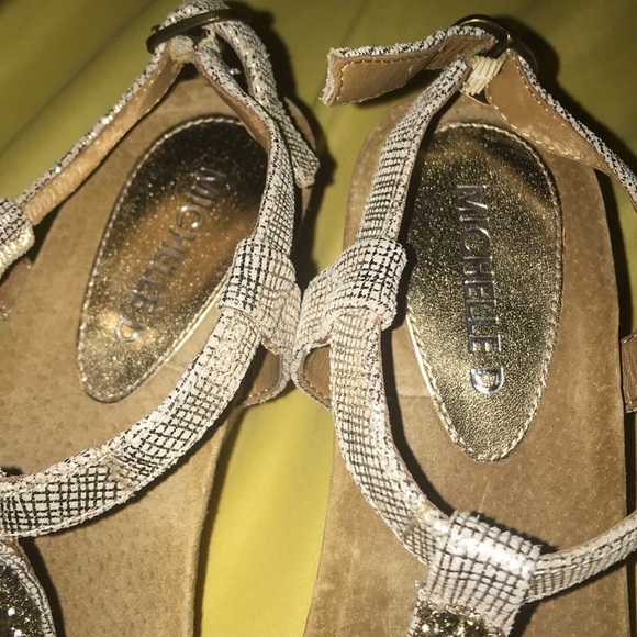 Michelle D | Shoes | Michelle D Wedge Sandal Size 75m | Poshmark